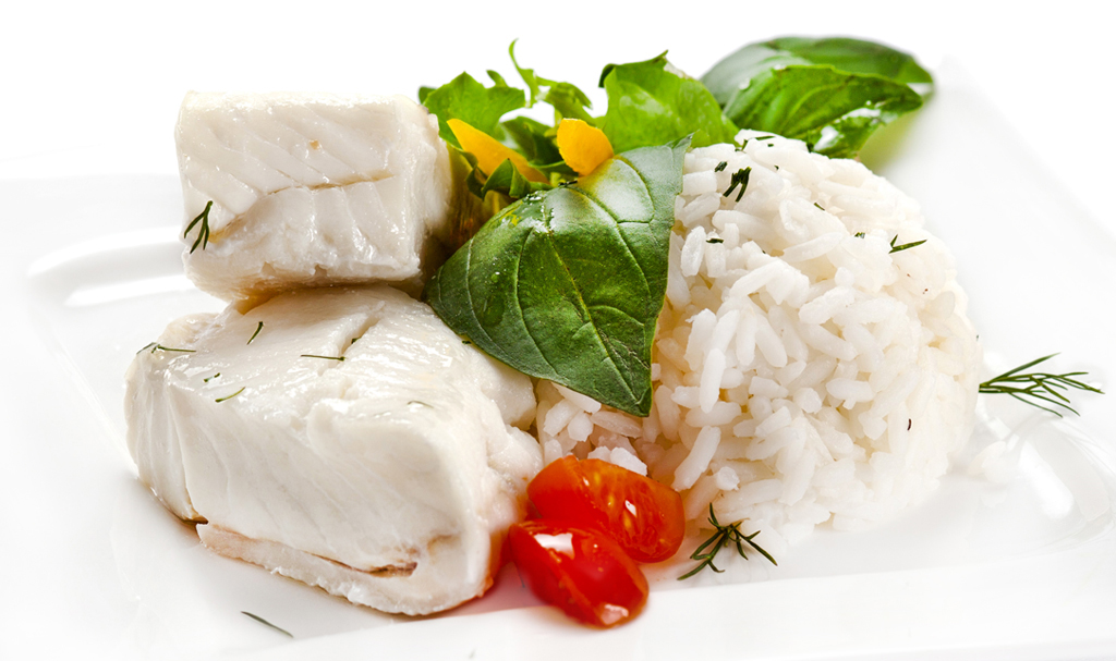 Steamed cod with rice. LCML Low-calorie meal
